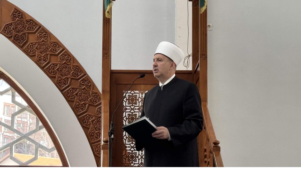 Muftija sarajevski održao hutbu u Istiklal džamiji: Naša snaga je u ...